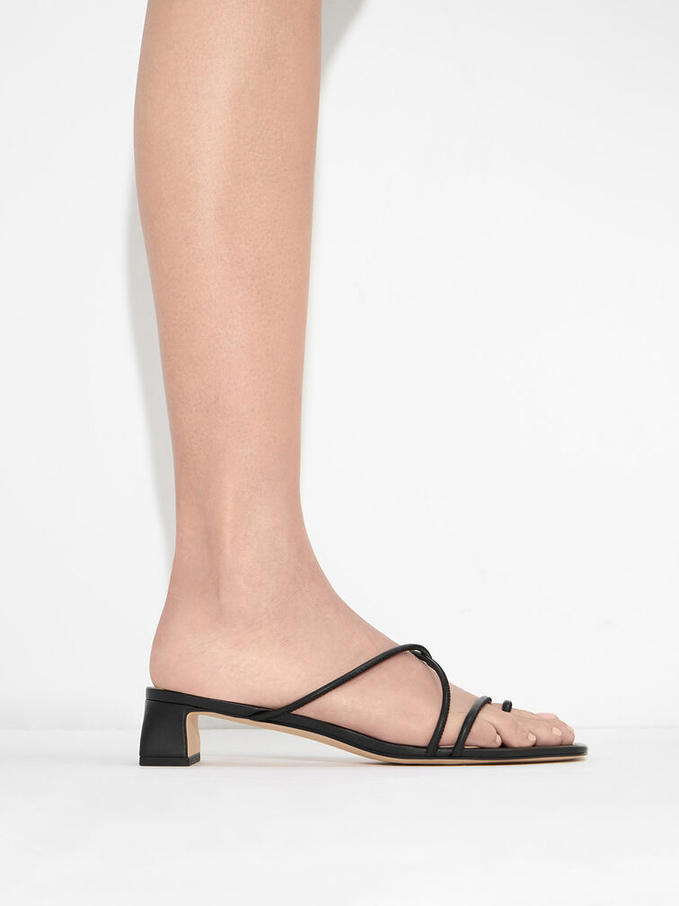 Black Strappy Toe Ring Sandals - CHARLES & KEITH IN